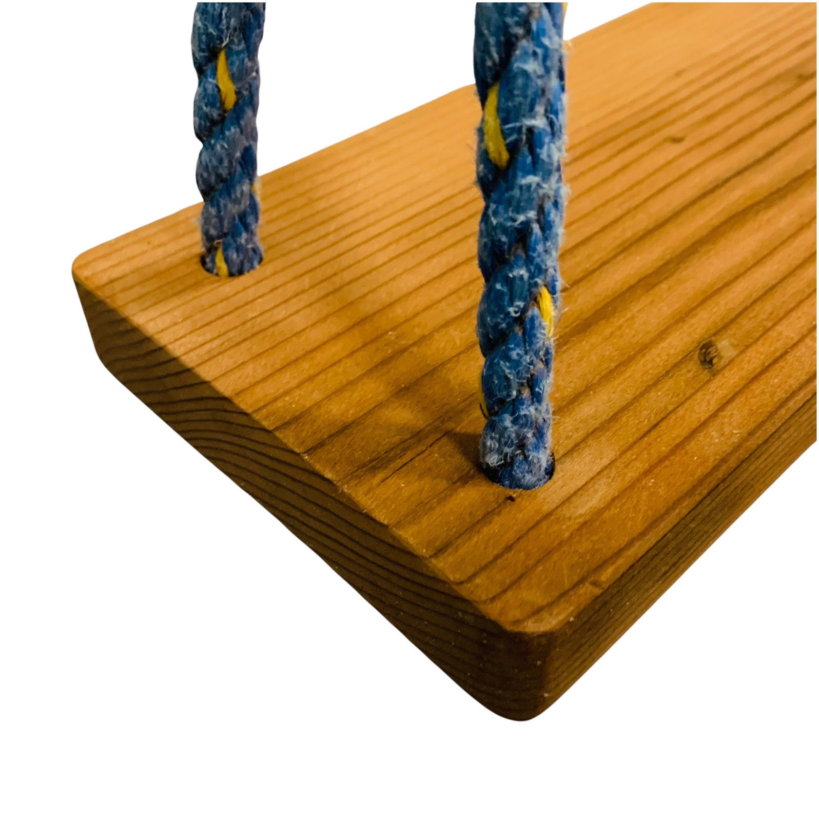 Outdoor rope swing from reclaimed rope and cedar seat – WharfWarp